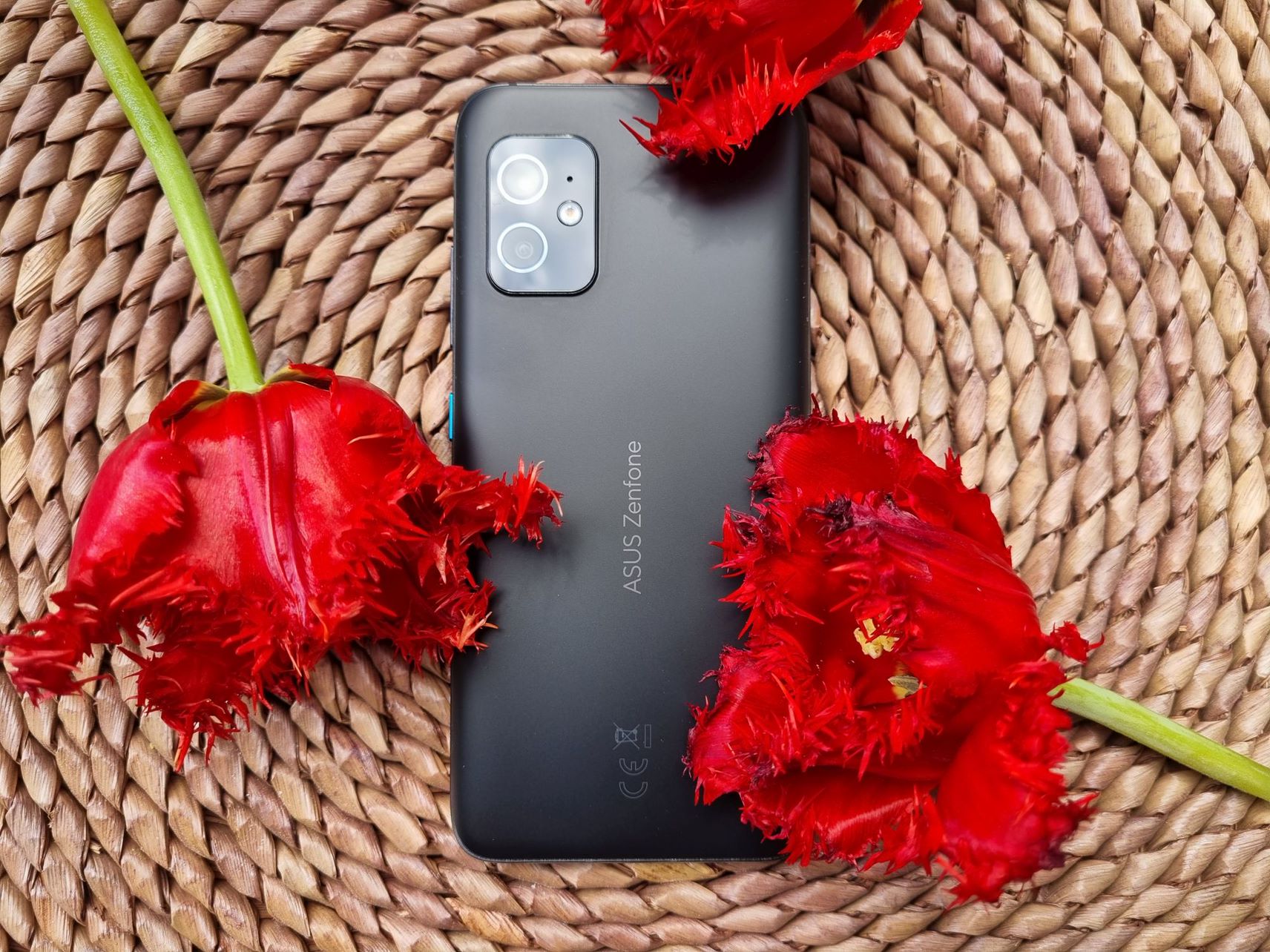 Asus Zenfone 8 Kompaktowy Flagowiec Bez Kompromis w Portal Asus Zenfone 8 Kompaktowy Flagowiec Bez Kompromis w Portal
