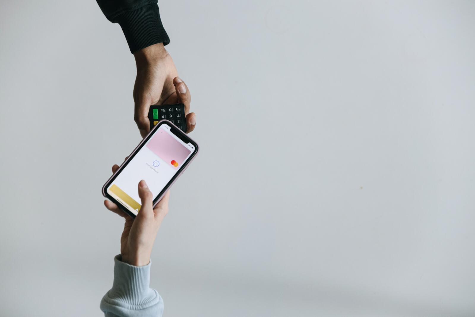 Tap to Phone po polsku. Jak smartfon z NFC zaczął zastępować terminal ...